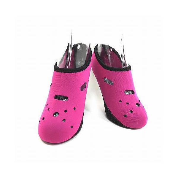 ウェットスーツにも使われるネオプレン素材の発熱ソックスです。爆熱王靴下より品質が良く生地が厚い、あったかい発熱靴下です。当店のプライベートブランド、発熱王子靴下です。　超あったかいです！冷え取り効果があります。靴下の上から履くと 更に暖かい...