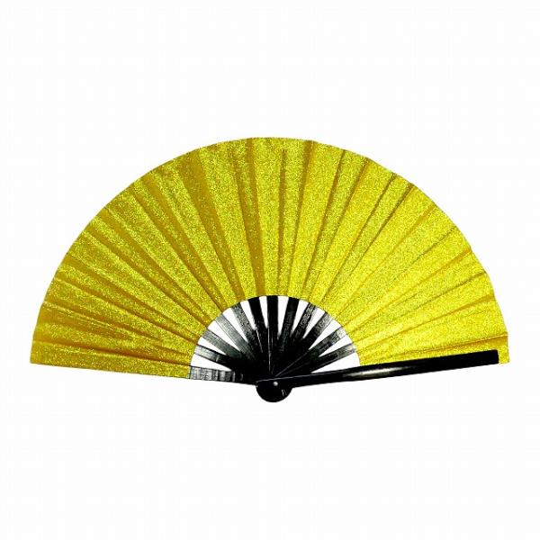 キラッキラに輝く、特大サイズの黄金扇子です。お店のディスプレイやお部屋の飾りにも、とっても目立つジャンボ扇子です。普通の扇子じゃ物足りない、もっと派手にいきたい、そんなあなたに、目立ちたがり屋専用扇子です。金運まで呼び込みそうな金色ゴールド...
