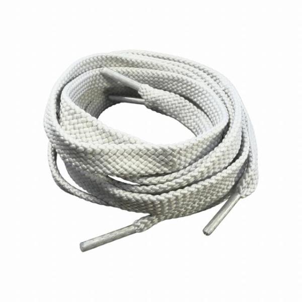 とってもおしゃれな靴ひも、くつひも、シューレースです。飽きてしまったスニーカーも、お気に入りのスニーカーも靴紐をを変えるだけでイメージチェーンジ出来ます！品質の良い、しっかりした大人向けの平紐の靴紐です。靴ひもの幅 約 0.8cm靴ひもの長...