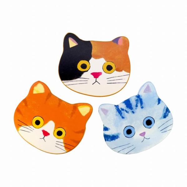 猫カフェの気分が味わえる？かわいい猫のコースター、お得な3種アソートセットです。ちゃんと裏側にもネコの模様がある芸が細かいコースターです。食卓が癒されそうです。猫好きな方におすすめのおしゃれでかわいいネコのコースター3枚セットです。サイズ　...