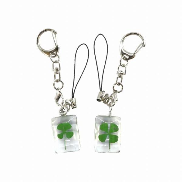 四つ葉キーホルダーストラップ、長方形、角型の2個セットです。安すぎる縁起物にはご利益がなさそうに感じてしまいそうですが、２個セットでお得価格、さらにキーホルダーとストラップはセルフサービスで取り付けて頂くので、お得価格で提供させて頂きます。...