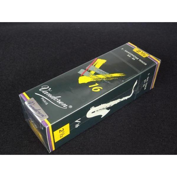 野中貿易の正規品・新品です。バンドーレン リード・V16テナーSAX用・サイズ2半(2・1/2)・5枚組です。V16シリーズはジャズ向けに作られたサックス用リードシリーズです。JAVAシリーズ、ZZシリーズと並んでVANDORENのサックス...