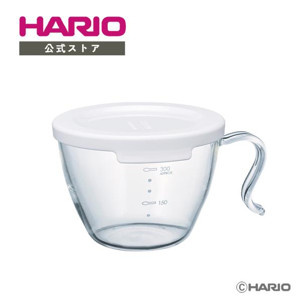 電子レンジで簡単。お味噌汁や一品おかずが電子レンジでつくれるレシピ付き。ちょっと一品ほしいときに、電子レンジで調理してそのまま食卓へ。フタと取っ手がついていて中の食材が見えるので、保存容器としてもお使いいただけます。品番：XSCS-1-W製...