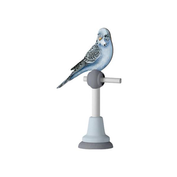 無垢材の止まり木にMDF板の鳥がセットされたオブジェです。紙製の羽が立体感を生み出しています。自立式なのでお好みの場所に手軽に飾ることができます。● サイズ： 14x7xH24cm （多少の誤差がみられる場合もございますが、ご了承ください）...