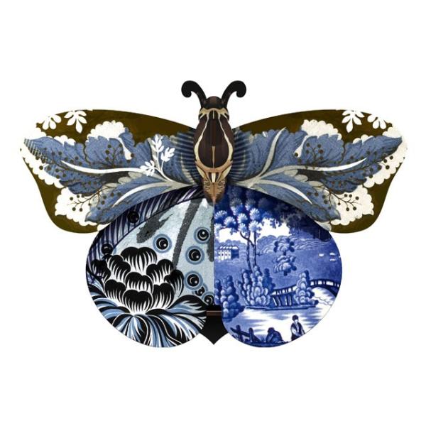 美しい蝶のデザインの壁掛けオブジェです。羽の部分が開閉できるようになっており、ウォールラックとして小物を収納できます。また、付属のフックを取り付けて、キーボックスとしてもお使いいただけます。● こちらの商品はフラットパックでのお届けとなりま...