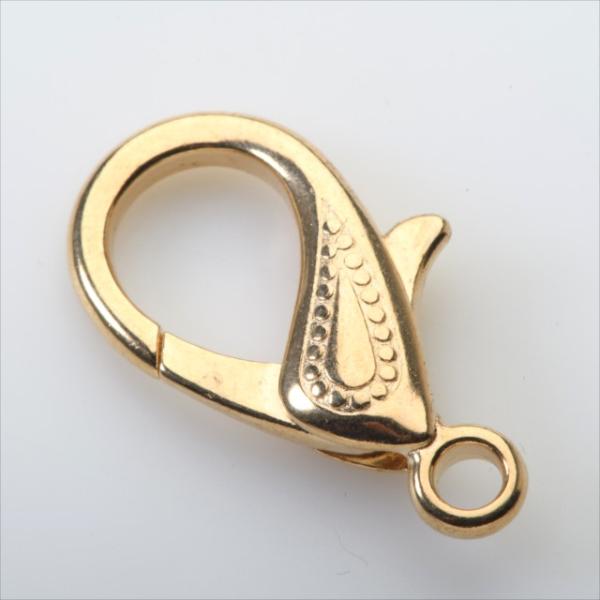 ・板ダルマやアジャスター等とセットでの使用は勿論、ストラップ、チャームやキーホルダー小物アイテムの留め金具に。ハンドメイドアクセサリーの基礎金具です。・ハンドメイドのアクセサリーには革紐やスエード紐、チェーンの端に紐留めを付けてからカニカン...