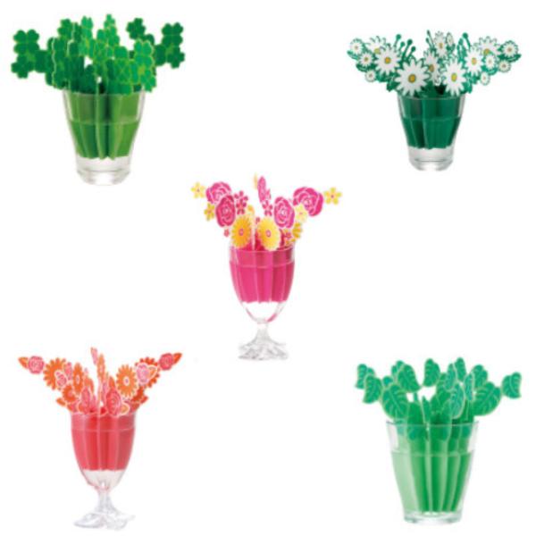 【商品説明】　どこでもモイスチャーがコップの水をグングン吸い上げて蒸発します。　お部屋の湿度に応じて蒸発量が変わりますので、乾燥対策に効果を発揮します。　加湿量（自然蒸発量）は、通常の状態に比べ約10倍です。【材質】ポリエステル特殊不織布【...