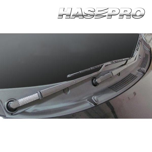 本商品は受注生産です。ワイパーアーム専用のマジカルカーボンシートです。◆適合車種ダイハツ　ムーブカスタム　LA100S/LA110S（2010.12〜）◆カラーブラック/CWAD-1（4545403173129）ガンメタ/CWAD-1GU（...