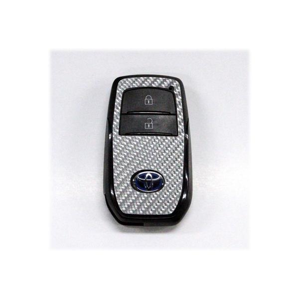 本商品は受注生産です専用スマートキーに貼け可能な専用カットタイプのマジカルカーボンシートです。◆適合車種アクア Z MXPK11（2021.7〜）ヤリス PH・PA10系/KSP210系（2020.2〜）ヤリスハイブリット PH・PA10系...