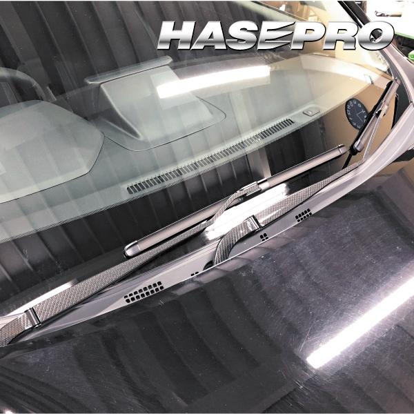 ■マジカルアートシートNEO〜クリアコーティング加工で艶のある質感を実現〜カーボンをリアルに再現し、さらに特殊クリアコーティング加工により、表面に上質な艶が加わりよりリアルなカーボンの質感を実現しました。内装・外装どちらでも対応できるドレス...