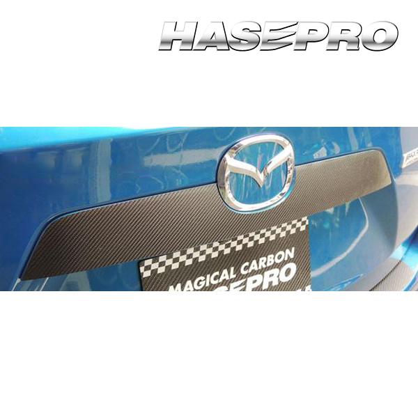 リアガーニッシュ専用のマジカルカーボンシートです。◆適合車種マツダ　CX-5　ディーゼルLDA-KE2/ガソリンDBA-KEE（2012.12〜）◆カラーブラック/CRGAMA-1（4545403192342）ガンメタ/CRGAMA-1GU...