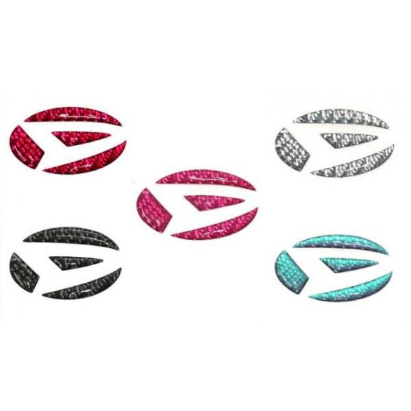 高耐候ウレタン樹脂を使用した立体感のあるエンブレムです。◆適合車種アトレー S700V（2021.12〜）アトレーワゴン S321/331（2017.11〜）※MC後コペン LA400K（2014.6〜）タフト LA900系（2020.6〜...