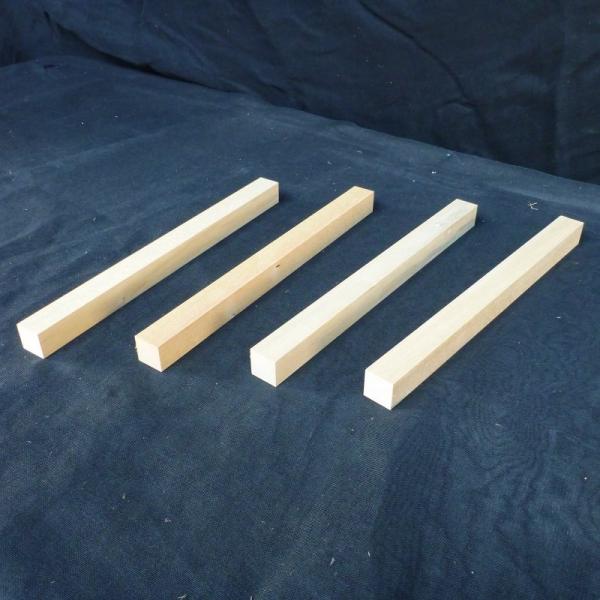 ■商品詳細サイズ：4本セット長さ450mm×厚み33mm×巾33mm長さ450mm×厚み33mm×巾33mm長さ450mm×厚み33mm×巾33mm長さ450mm×厚み33mm×巾33mm備考： 人工乾燥、4面プレナ仕上げ広葉樹マレーシア産...