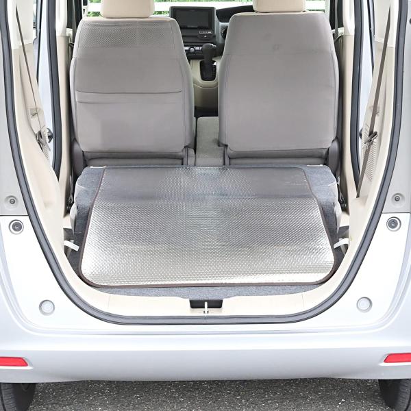 【発売日：2022年12月25日】●フィットタイプ:vehicle specific●ブランド:アストロ●色:シルバー●メーカー:アストロ●サイズ:約80×120cm●素材:アルミニウム●梱包サイズ:32.4 x 28.6 x 5.3 cm...