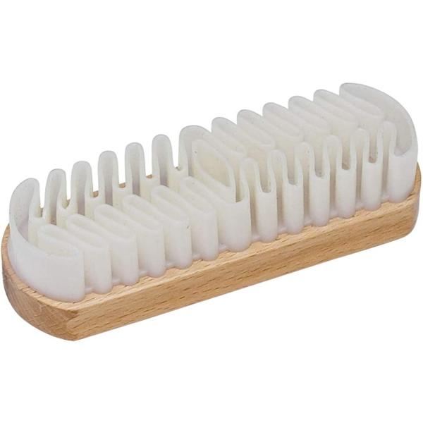 ドイツREDECKER社のスエードのお手入れブラシです。柔軟性のあるゴムが貼り付けてあります。仕上げ用、汚れ落しの両方の用途にお使い頂けます。サイズ:全長:約12cm　幅約4cm/ゴム:約1.5cm材　質:ボディ:ブナ/軟質ゴム*モニターに...