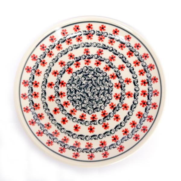 ポーランド ザクワディ ボレスワヴィエツ陶器社のプレート(平皿)19cmです。取り皿やケーキ,デザート皿に丁度良いサイズです。サイズ-直径：約19cm/高さ：約2.5cm/電子レンジ、オーブン使用可 ◆ご注文前にご確認ください◆※こちらの陶...
