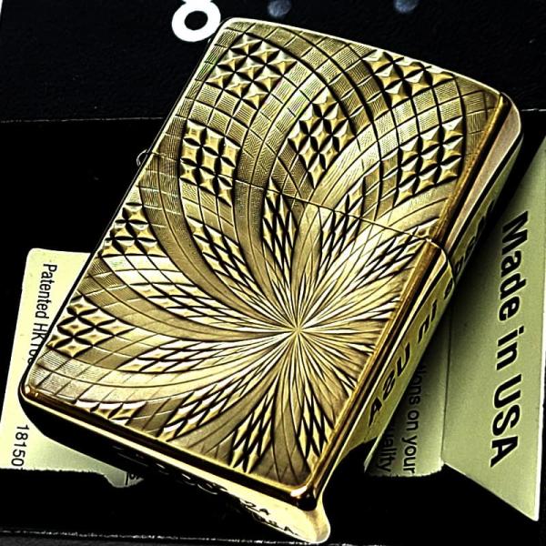 「ANTIQUE STYLE ダイヤモンドスパイラル ZIPPO」ユーズド加工で仕上げた本体両面にスパイラル模様のダイヤカット彫刻が施されたジッポライター。少しの角度変化で異なる輝きを放つ、おしゃれなデザインです。商品個々で異なるユーズド加...