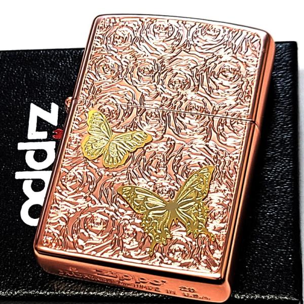 「蝶と薔薇 マットピンクゴールド　ZIPPO」蝶と薔薇の美しい彫刻が施されたデザインが特徴です。ピンクゴールドの素材にマット加工が施されており、上品で洗練された印象を与えます。キメ細やかな彫刻が、見ていて思わずうっとりしてしまうアイテムです...