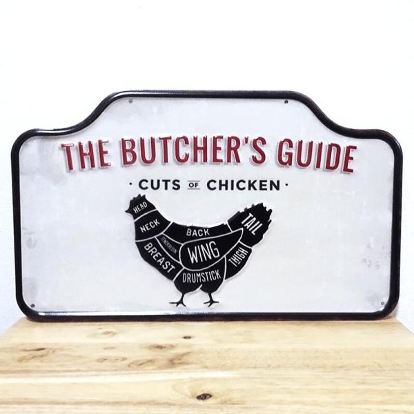 「ブリキ看板 ”CUTS CHICKEN”」ニワトリの部位のデザインのレトロでおしゃれなブリキ看板です。お店の飾りにもいかがでしょうか？表面はアンティーク感あるビンテージ加工。傷やサビのデザインが良い味を出しています。これこそオールドアメリ...