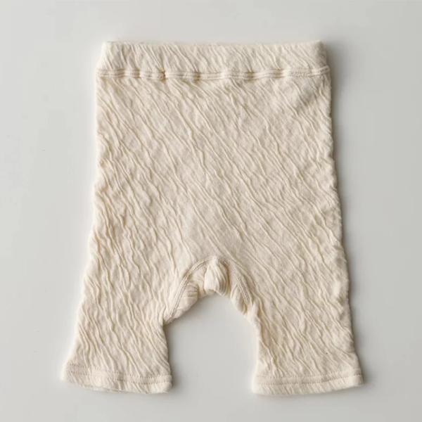 品番 :2211 ブランド : 奈良さくらコットン ハヤシニット 純国産綿 ベビーレギンス ショート丈 素材 : 綿100% サイズ展開 :  フリー ( 70cm - 90cm ) カラー : きなり生地はせっけつ編みという伸びの良い編み...