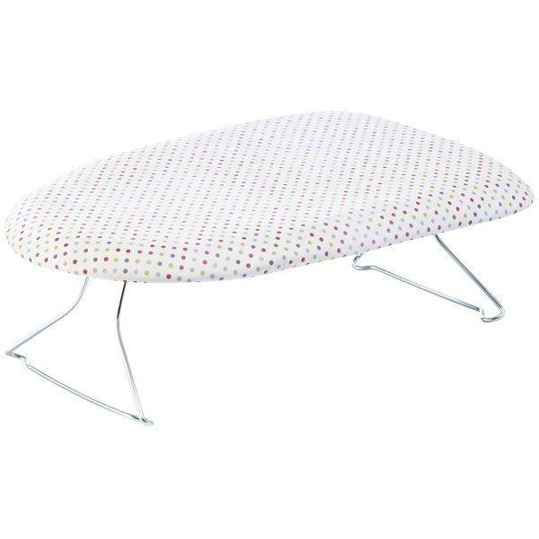 みずたまプレス 山崎実業 [アイロン台　アイロン用品　洗濯用品　日用品]■スチールメッシュ構造だから、熱に強く丈夫で長持ちなアイロン台です。■軽さを追求した、軽量構造。■スチームの通りがよく、パリッときれいに仕上がります。■軽さを追求した、...