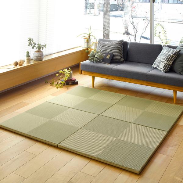 萩原 水拭きできる い草風置き畳 市松模様 グリーン サイズ82×82×2.5cm  4955872778013●表がPP素材なので、ジュースなどをこぼしてもさっと拭き取れる子どもやペットのいるご家庭におすすめ。●軽量で女性1人でも簡単に床...