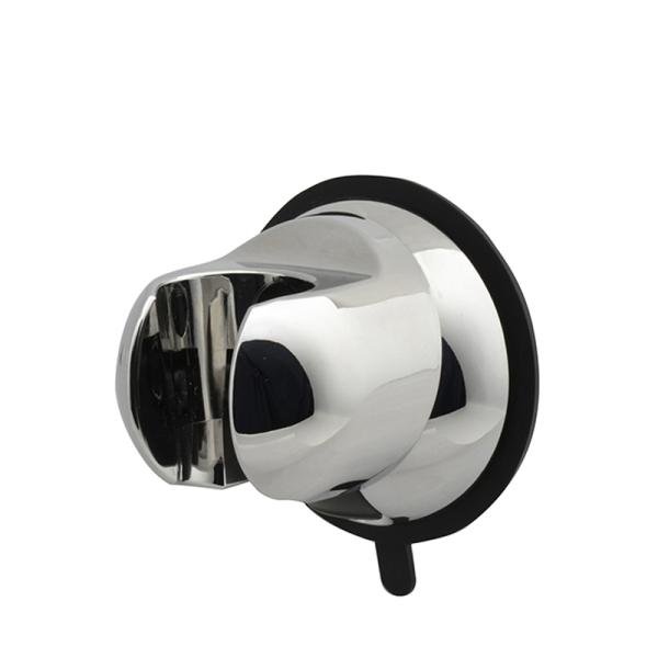 吸盤式シャワーフック シルバー GA-FP017 (カクダイシャワーホルダー 強力 取付 浴室 壁面 住宅設備 GAONA)●強力密着ジェルで、これまでの吸盤では外れやすかった凹凸のある壁にもしっかり吸着します。●密着ジェル＋圧搾レバーの超...