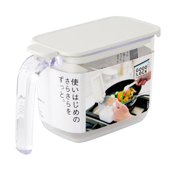 マーナ 調味料ポット ホワイト K736W 4976404273622調味料がかたまりにくい、パッキンがついた調味料ポットです。手元のボタンを押せばフタが奥に開き、ぎゅっと閉まっていてもワンタッチで開けられます。《おしゃれ marna》※画...