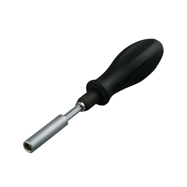 伸縮式ドライバ AD601-10  京都機械工具 [作業工具 特殊ドライバー]伸縮式ドライバ AD601-10 京都機械工具 [作業工具 特殊ドライバー]●カーナビ、カーオーディオの脱着時に最適な、マグネット付きの伸縮式ドライバーです。【用...