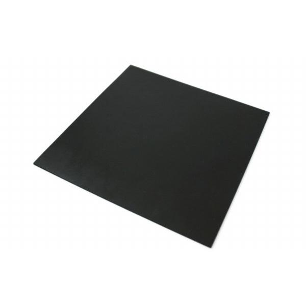 弾性のある天然ゴムを使用しています。●パッキン材・防振・すべり止め等。●対摩耗性などの機械的性質が良いです。仕様・注意事項●サイズ：幅300×高さ300×厚さ3mm●材質：天然ゴム。