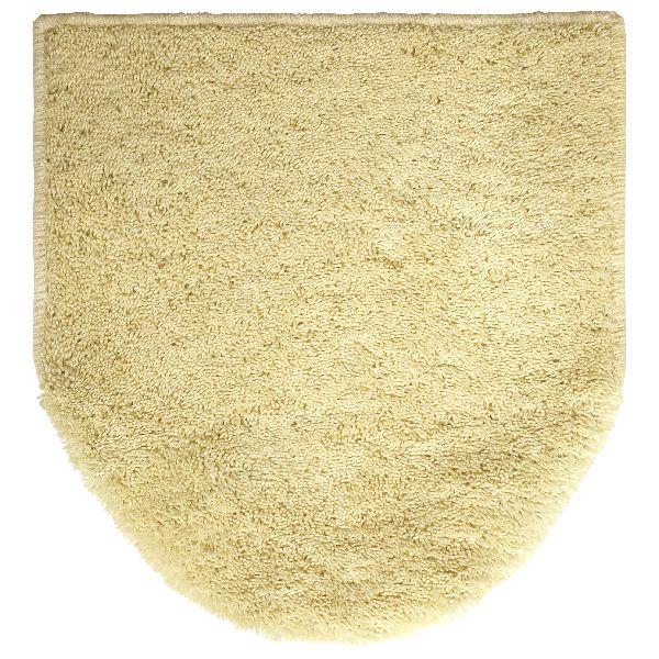 カバー裏面に吸着シート付きで、簡単に装着できます。U型・O型・洗浄暖房型どのタイプにも対応できます。サイズ(約)：縦49×横41cm(折り返し部分を含む)材質：【パイル部】ポリエステル100％【吸着シート】塩化ビニル樹脂