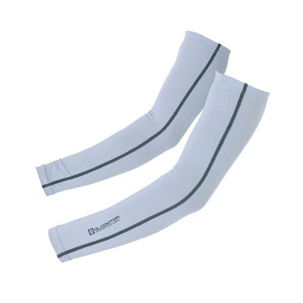 汗臭・加齢臭の4大要因「イソ吉草酸」「酢酸」「アンモニア」「ノネナール」を徹底的に分解消臭する日本製消臭糸“ニオイクリア”を使用。糸全体を改質しているので、消臭効果は半永久的に持続します。●UVカット●接触冷感●全方向ストレッチ