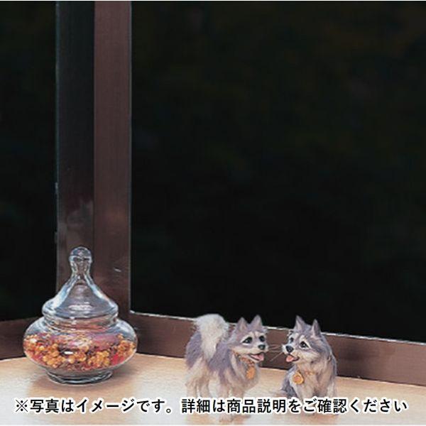 はってはがせる事ができる窓飾りシート●粘着剤不使用でなので、貼ってはがせる事ができ賃貸住宅でも安心です●日差しをカットして省エネ効果があります●UV99％カットする事ができます仕様・注意事項●サイズ　約46cmX180cm●品質　塩化ビニル...