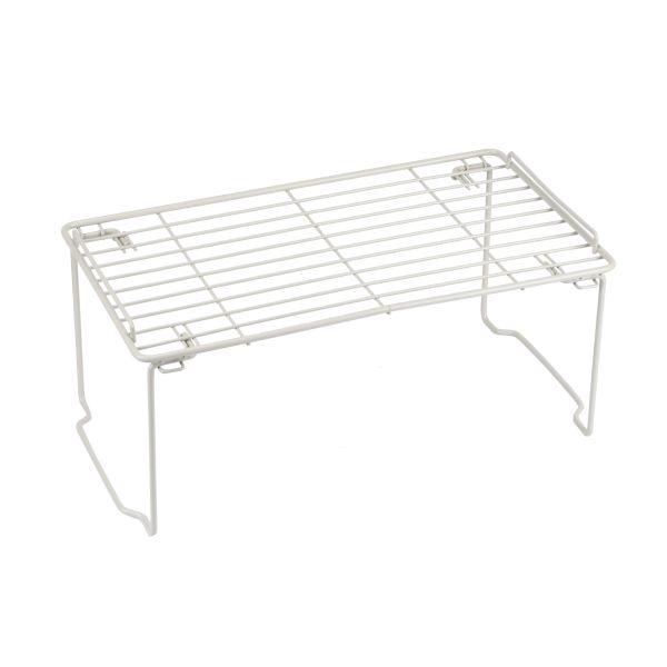 収納スペースの広さや形に合わせて選べる積み重ね棚