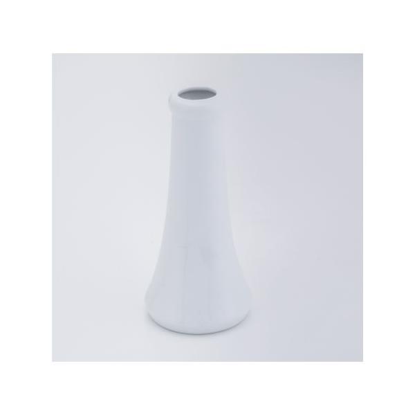 水を入れて榊を立てるのに使用します。●水を入れて榊を立てるのに使用します。仕様・注意事項：●陶器●目に見えないキズ等があるかも知れませんので、ご使用前に一晩水を入れて、水漏れなどの無いことをご確認下さい。