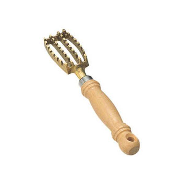 質と使いやすさにこだわった業務用シリーズ「味道(あじどう)」のうろこ取り。プロの方はもちろん、ご家庭でも活躍する逸品です。サイズ：35×27×195mm材質：【本体】真鍮【ハンドル】自然木