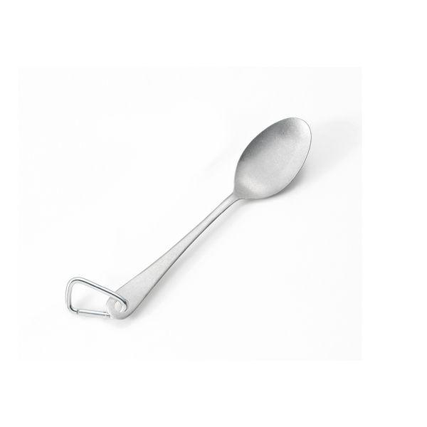 持ち運びや、野外での使用時に便利なカラビナ付き。カラビナ付きでリュック紐やロープに吊り下げることが出来ます。携帯しやすい軽量タイプ。お手入れのしやすいステンレス製。