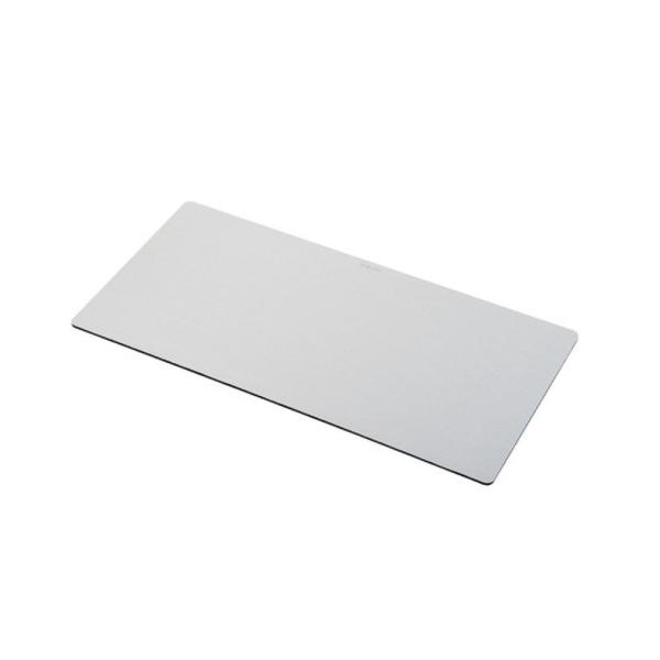 60cmの幅があるため、フルサイズのキーボードを置いても、その横でマウスを広く動かすスペースを確保できます。表面の微細なメッシュ生地により、マウスが滑りすぎず、正確にコントロールできます。外形寸法: 幅 600mm × 奥行 297mm ×...