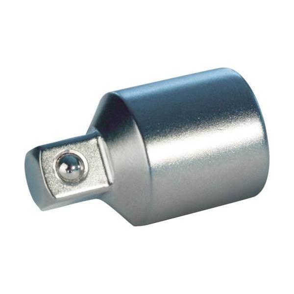 《メーカー》トラスコ中山（株）《品番》TSSA-64《特長》●差込角の異なるソケットとハンドルを接続するアダプターです。●表面処理は三価クロムメッキです。《用途》《仕様》●差込角凹(mm):19.0●差込角凸(mm):12.7●全長(mm)...