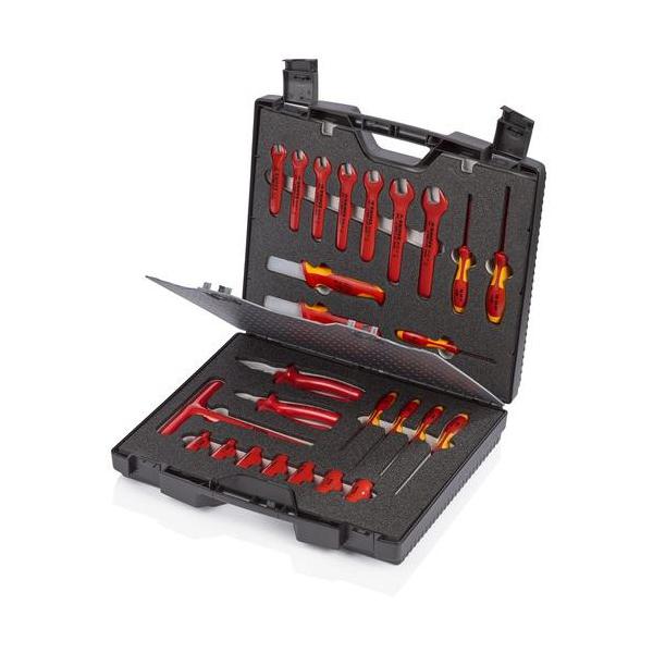 《メーカー》ＫＮＩＰＥＸ社《品番》989912《特長》●セット内容はDIN EN/IEC60900基準に適合したVDE絶縁テスト済みのクニペックス絶縁ツールから構成されています。●耐衝撃性に優れたプラスチックケースに入った、VDE絶縁テスト...