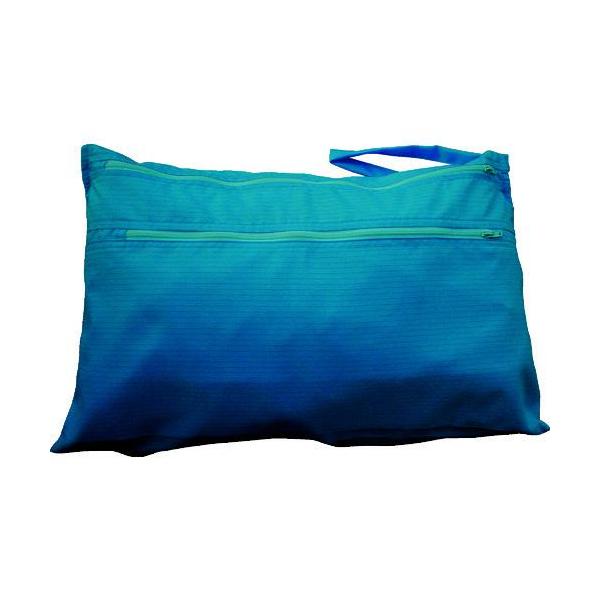 《メーカー》（株）ゴールドウイン《品番》PA8205BF《特長》●ウェア・フードおよびブーツを分けて効率的に収納可能です。《用途》●クリーンルーム内作業。《仕様》●色:ブルー●幅(mm):405●高さ(mm):250●底マチ(mm):120...