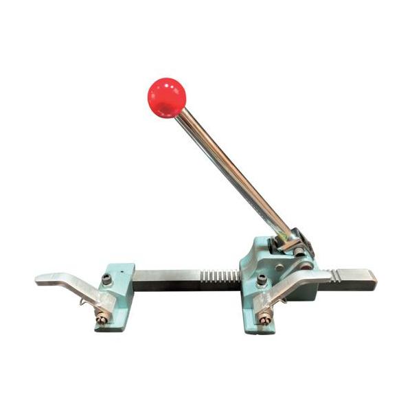 《メーカー》小島鋼業（株）《品番》KK7《特長》●帯鉄用の引締機です。●特殊合金を使用していますので、軽量にできています。●ＫＫ２型機では使用できない厚手帯鉄引締め用に適しています。《用途》《仕様》●適合バンド幅(mm):16〜25●適合バ...