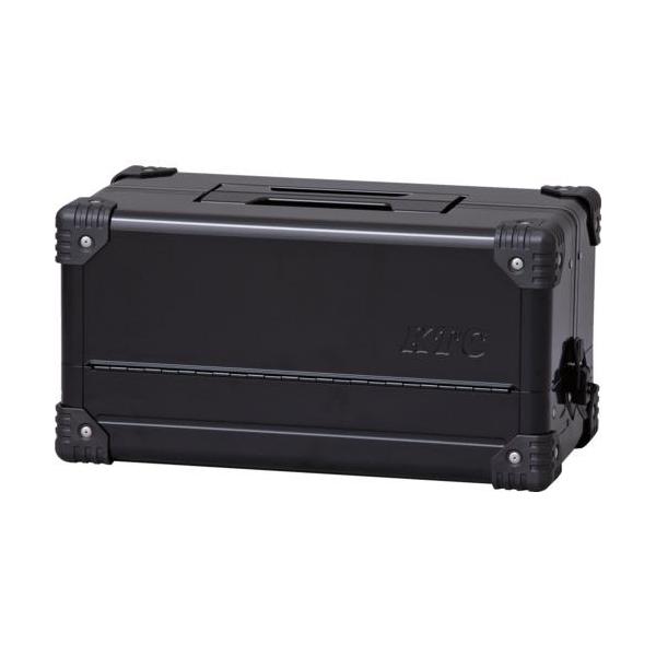 《メーカー》京都機械工具（株）《品番》SK3562WZGBK《特長》●車輌や一般機械整備に最適です。●充実したセット内容で好評の両開きケースタイプの工具セットです。●持ち運びやすく、開けば一目瞭然で視認性に優れています。●9.5sq.ラチェ...