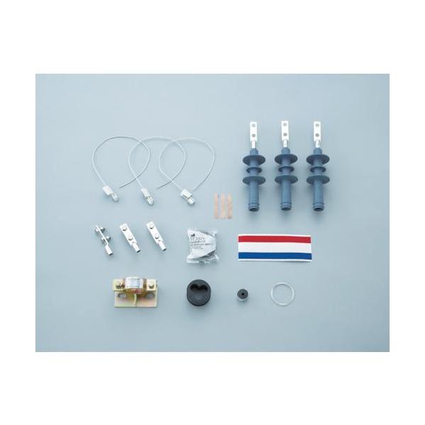 《メーカー》スリーエム　ジャパン（株）電力マーケット事業部《品番》92E732JN EM《特長》●端末本体内部にシリコーングリース（潤滑剤）を内蔵しているため、手や部材を汚すことなくスムーズな作業が行えます。●端末本体にシリコーンゴム素材を...