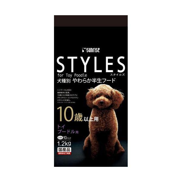 トイプードルの栄養バランスに配慮した犬種別やわらか半生フード！【原産国】日本【原材料】肉類(チキン等)、糖類、豆類、でん粉類、穀類、油脂類、食物繊維、イソマルトオリゴ糖、グルコサミン(カニ由来)、果実類(ブルーベリー等)、乳類、魚介類、緑茶...