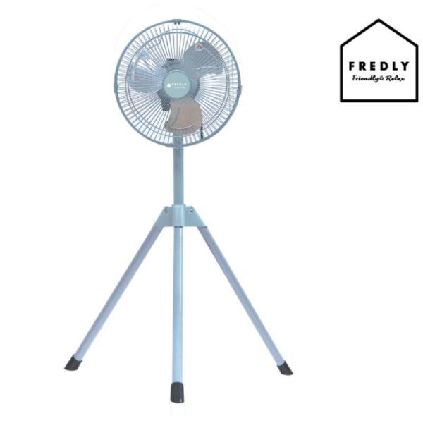 ●可愛いレトロブルーのカラー●ワイドに送風、ラウンドムーブ送風機構搭載●移動も簡単、ワンタッチ折りたたみ脚●耐食性が高く頑丈なアルミ羽根採用●設置後の高さ約19cm調節可能【仕様】〇型式：CFF252TMAA〇商品タイプ：三脚型〇サイズ：約...