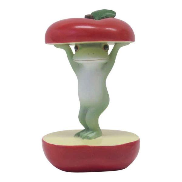 手のひらサイズのキュートなカエル、Copeau（コポー）シリーズの「りんごからカエル」です。コポタロウの愛くるしい表情が心までほっこりと癒されます。一つ一つ職人さんが心を込めて手作業で作成しています。お気に入りのコポタロウを飾ってお家のイン...