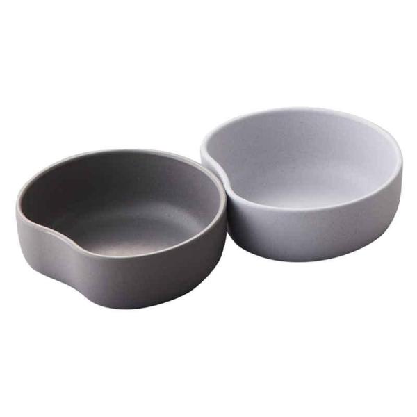 天然素材の竹と丈夫な樹脂を組み合わせたバイオマスプラスチックで作られた食器です。環境にやさしく、竹による天然の抗菌効果もありBPAフリーなので、安心してお使いいただけます。ボウルの内側の曲面は、スプーンの丸みに沿って食べ物がすくいやすい設計...