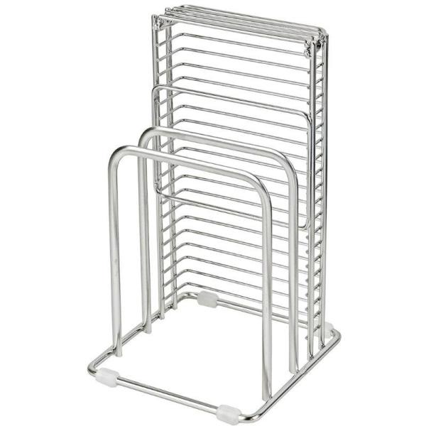 厚さ約25mm以下と10mm以下の2種類の厚さのまな板と、柄元から先端までの長さが約200mm以下の包丁が一緒に立てて収納できる製品サイズ（約）：125×130×220mm製品重量（約）：393g材質：本体：ステンレス鋼 すべり止め：シリコ...