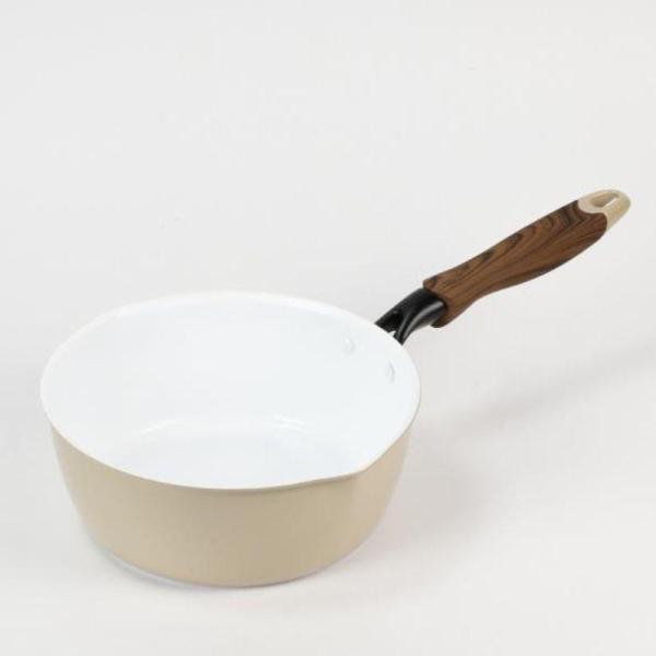 ガス火はもちろん、オール熱源対応でIHにもお使いいただけます金属ヘラOK！※角の丸い滑らかなものをご使用ください落ち着いた色合いでおしゃれなデザイン製品サイズ（約）：全長400×幅220×110mm製品重量（約）：512g板厚：2.4容量：...